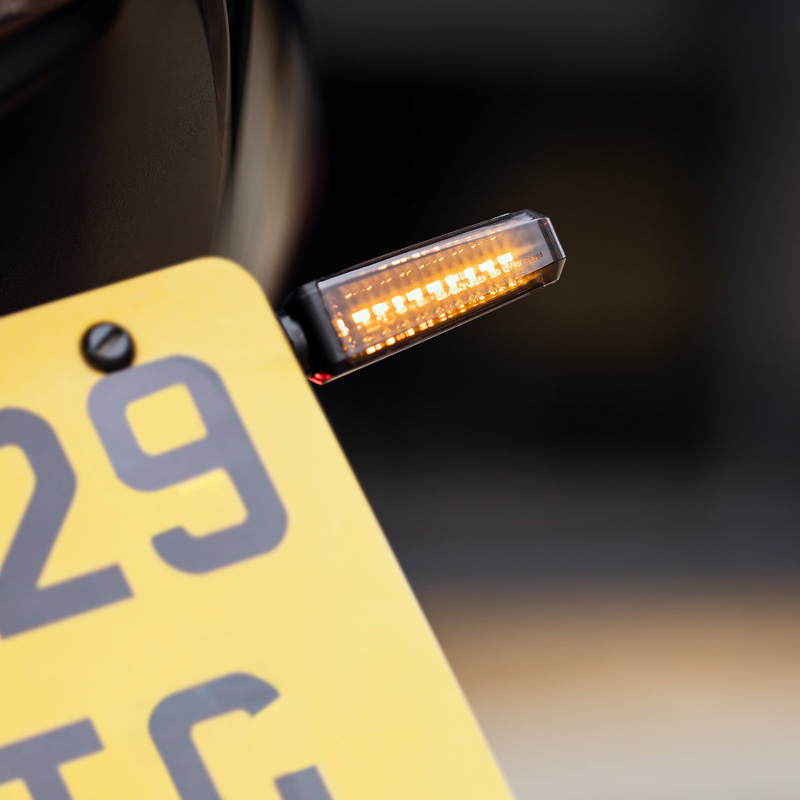Oxford EL364 DarkChaser - Sequential Motorcycle Indicators (Incl.2 ...